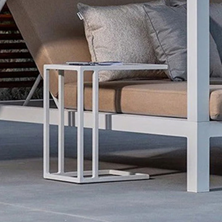 TABLES – Martin Daniel Interiors